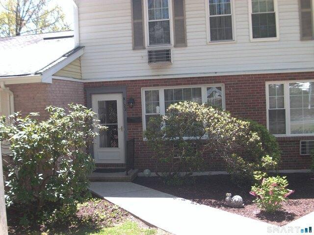 2 bedroom, Torrington CT 06790 104329327