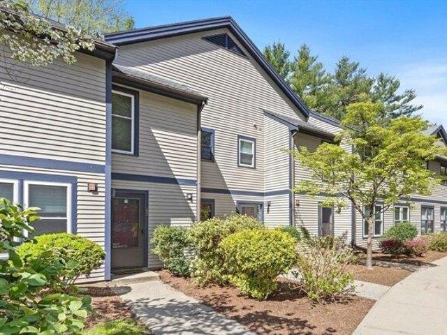 2 bedroom, Taunton MA 02780 102725347
