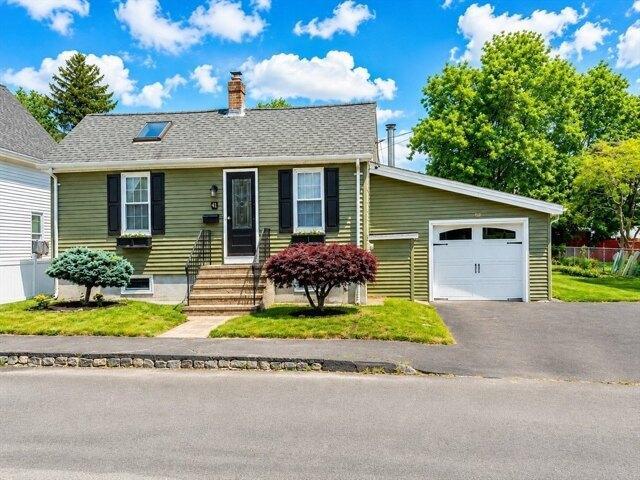 2 bedroom, Taunton MA 02780 102798533