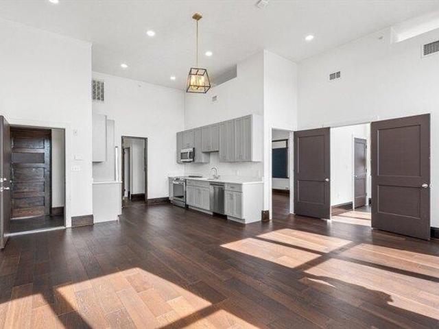 2 bedroom, Taunton MA 02780 104760964