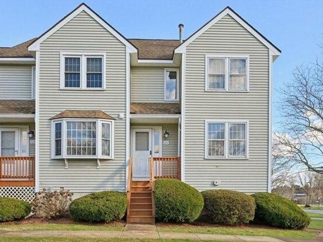 2 bedroom, Tewksbury MA 01876 102595255