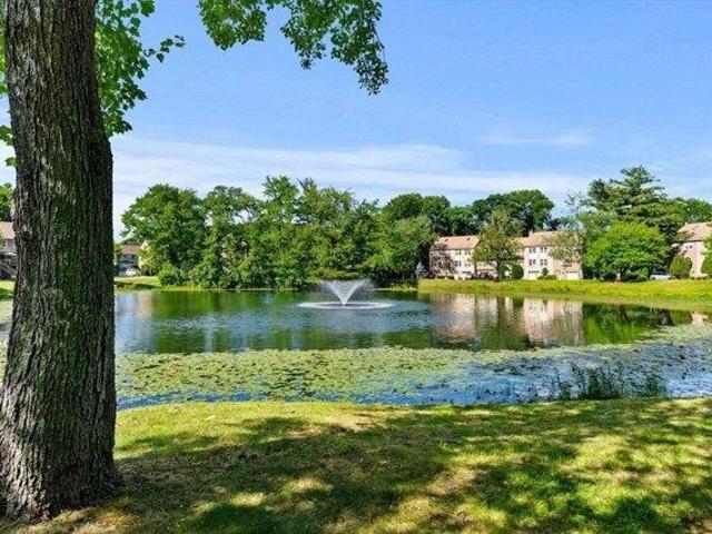 2 bedroom, Tewksbury MA 01876 104604425