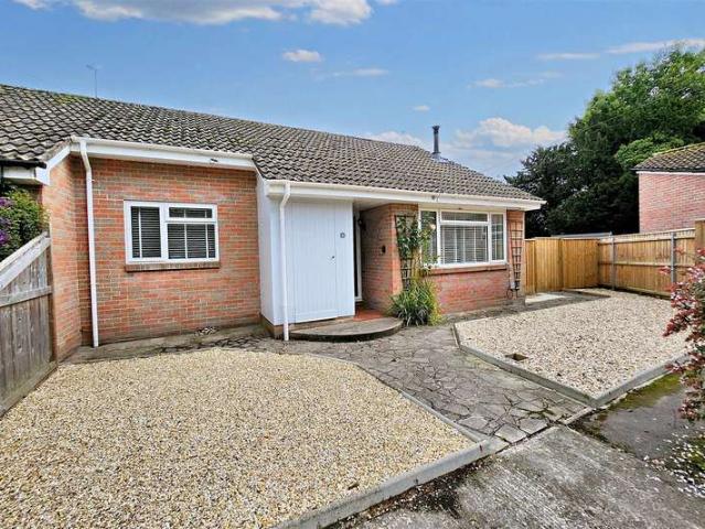 2 Bedroom Terraced Bungalow