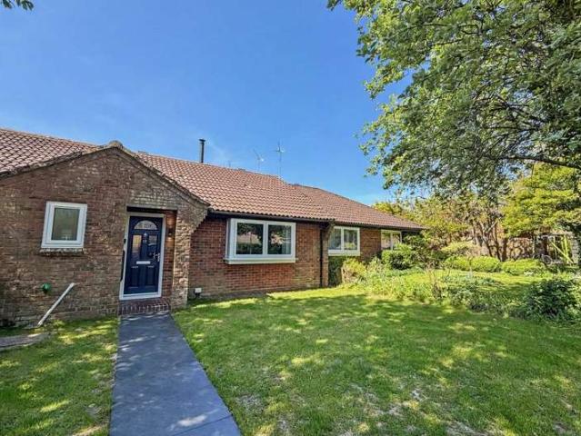 2 Bedroom Terraced Bungalow