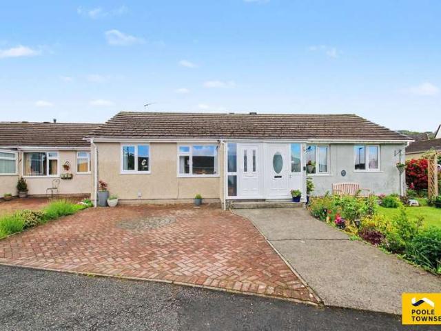 2 Bedroom Terraced Bungalow