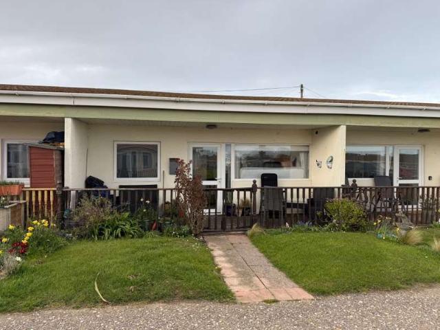 2 Bedroom Terraced Bungalow