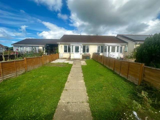 2 Bedroom Terraced Bungalow