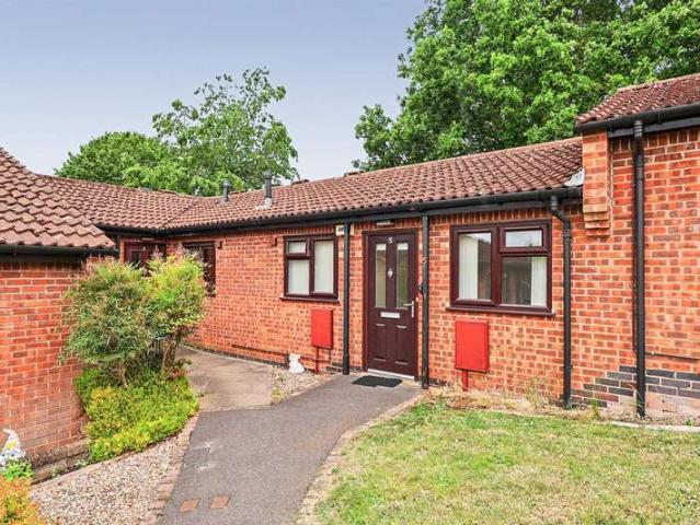 2 Bedroom Terraced Bungalow