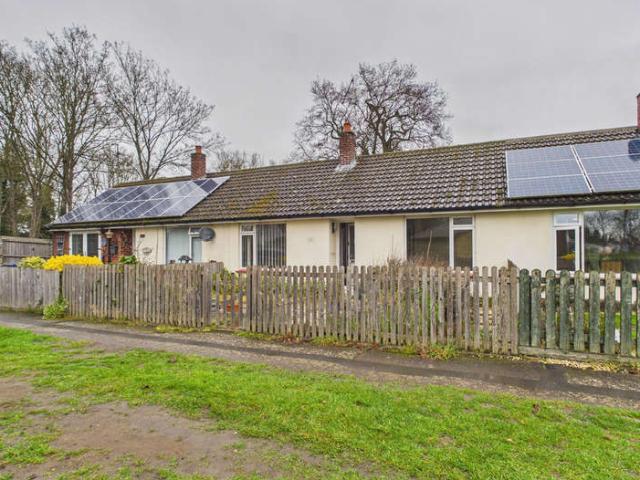 2 Bedroom Terraced Bungalow