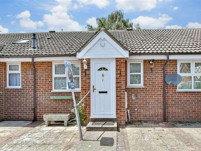 2 Bedroom Terraced Bungalow
