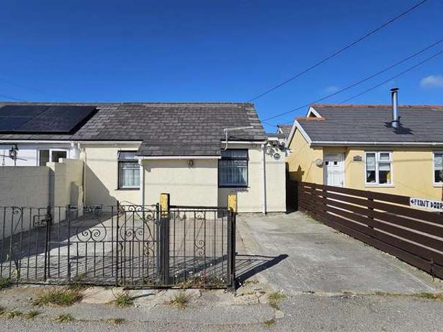 2 Bedroom Terraced Bungalow