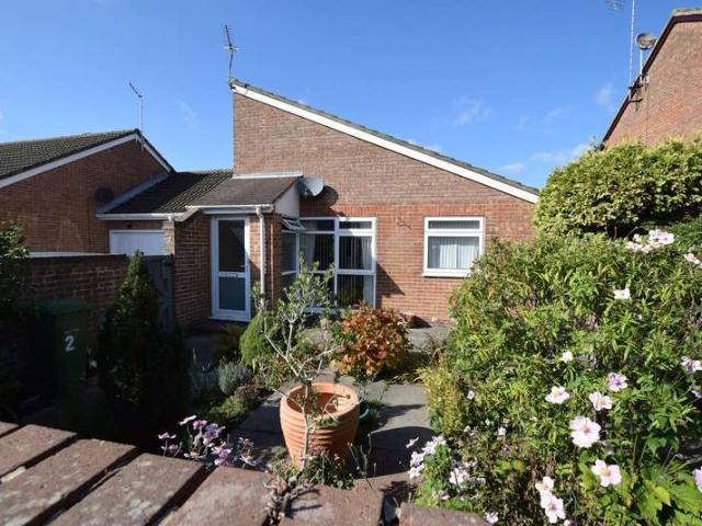2 Bedroom Terraced Bungalow