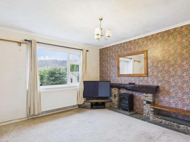 2 Bedroom Terraced Bungalow