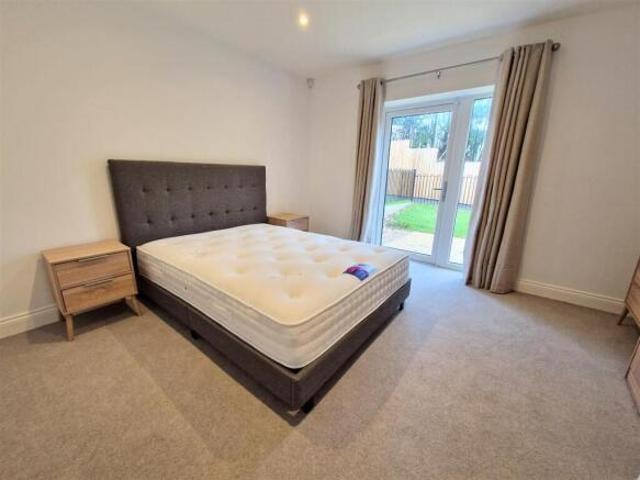 2 bedroom terraced bungalow for rent in Adel Manor Gardens, Leeds, LS16
