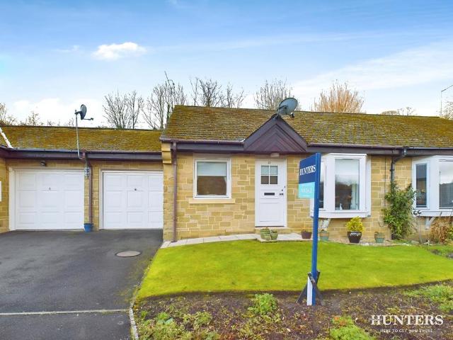 2 bedroom terraced bungalow for sale