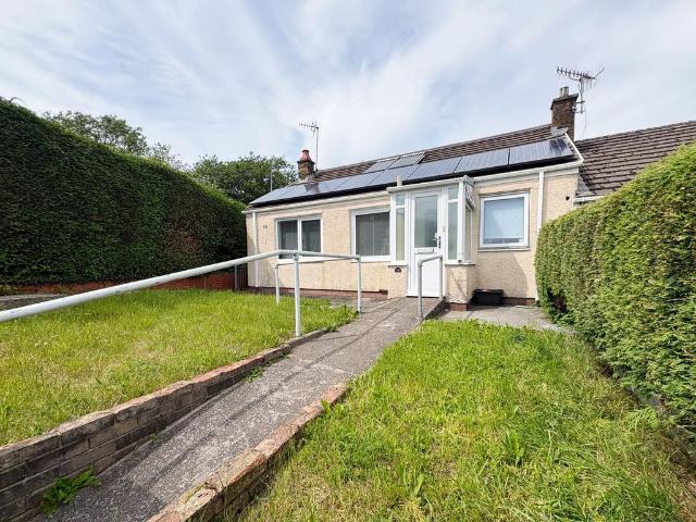 2 bedroom terraced bungalow for sale