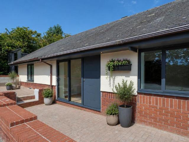 2 bedroom terraced bungalow for sale