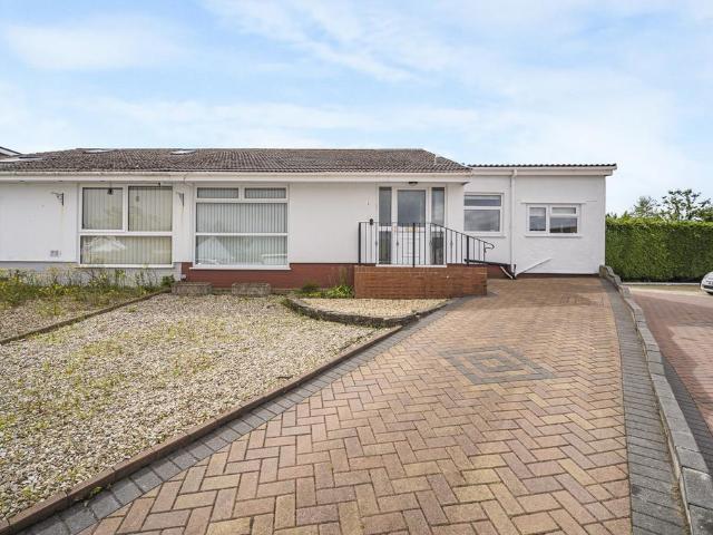 2 bedroom terraced bungalow for sale