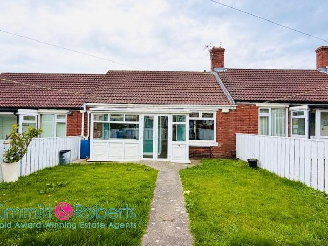 2 bedroom terraced bungalow for sale