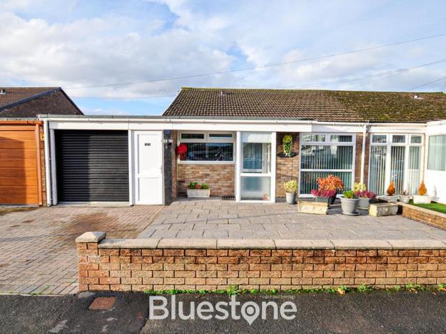 2 bedroom terraced bungalow for sale
