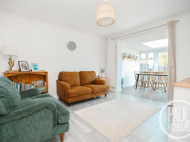 2 bedroom terraced bungalow for sale