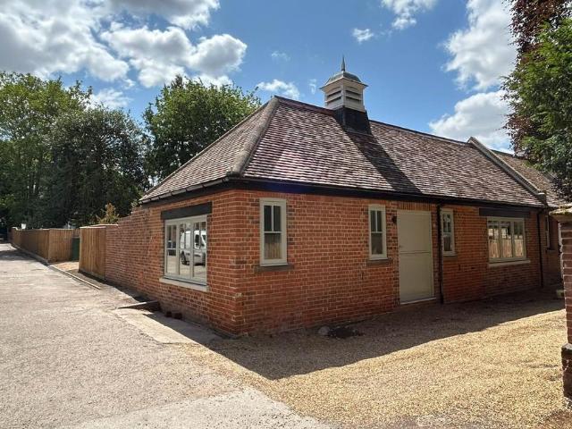 2 bedroom terraced bungalow for sale