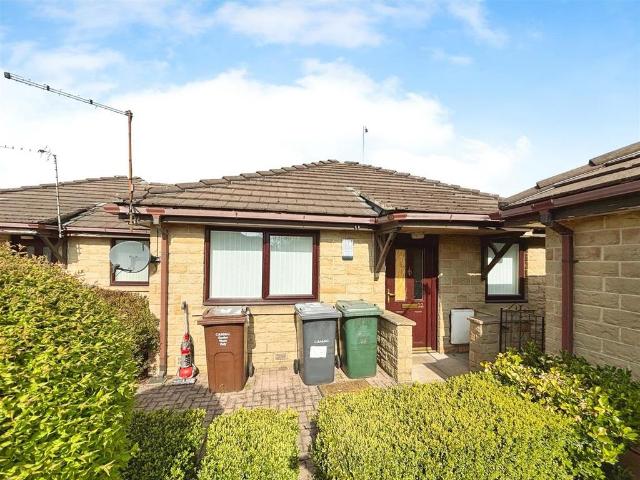 2 bedroom terraced bungalow for sale