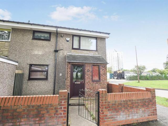 2 bedroom terraced bungalow for sale