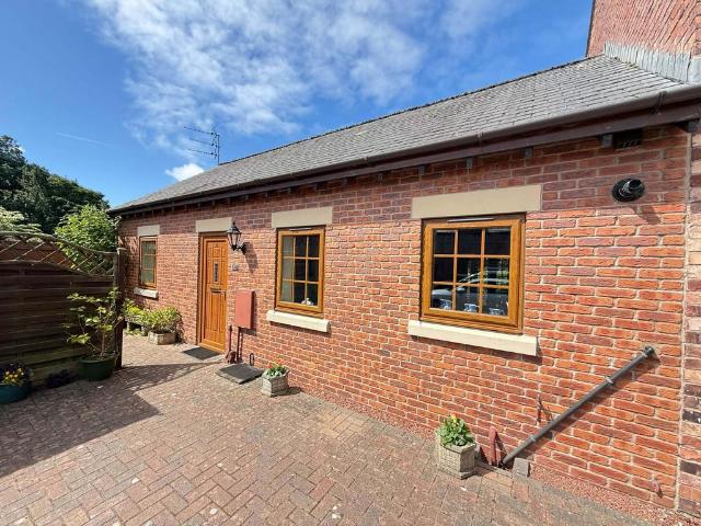 2 bedroom terraced bungalow for sale