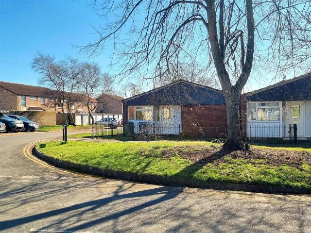 2 bedroom terraced bungalow for sale