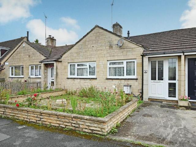 2 bedroom terraced bungalow for sale