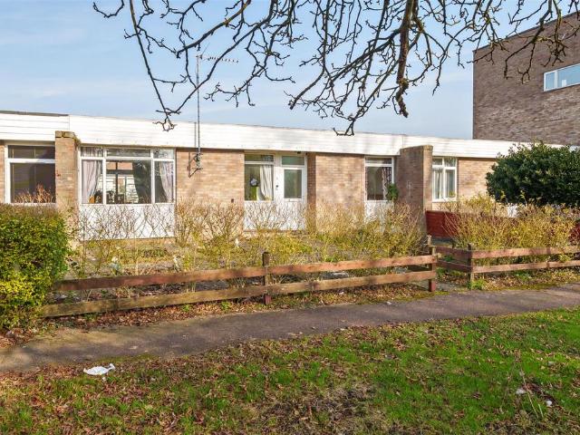 2 bedroom terraced bungalow for sale