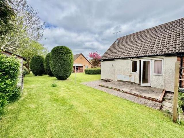 2 bedroom terraced bungalow for sale in Cloudsley Grove, Olton, Solihull, B92