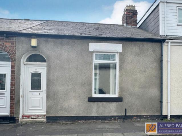 2 bedroom terraced bungalow for sale in Francis Street, Fulwell, SR6