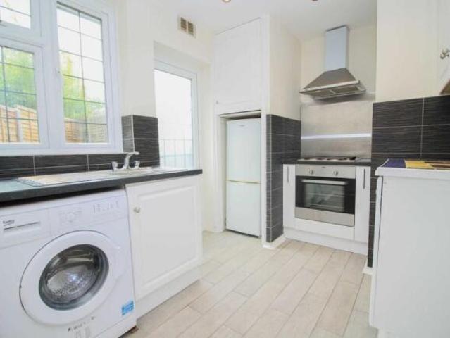 2 bedroom terraced bungalow for sale in Hayling Road, South Oxhey, WD19