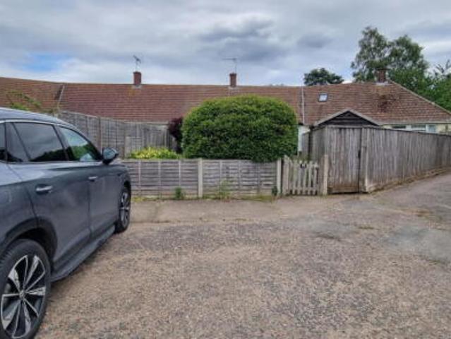 2 bedroom terraced bungalow for sale in Rushmere St Andrew, Ipswich, IP5