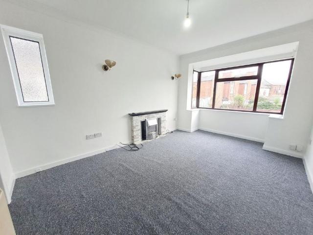 2 bedroom terraced bungalow to rent