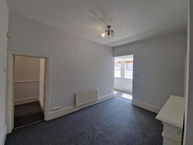 2 bedroom terraced bungalow to rent