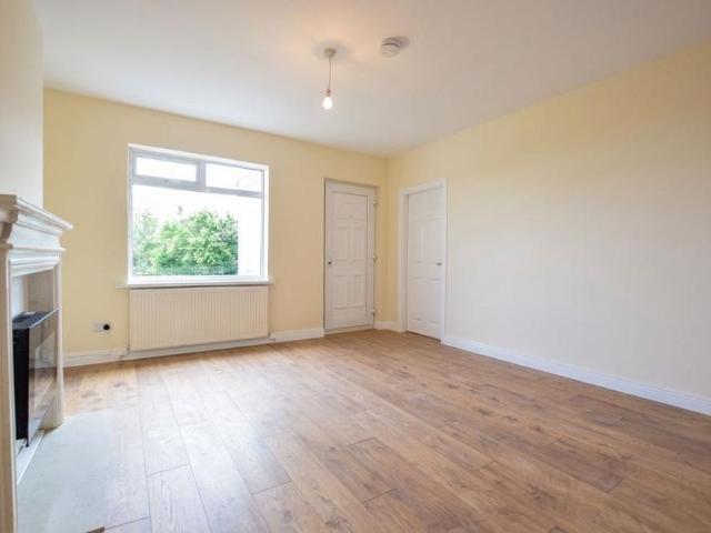 2 bedroom terraced bungalow to rent