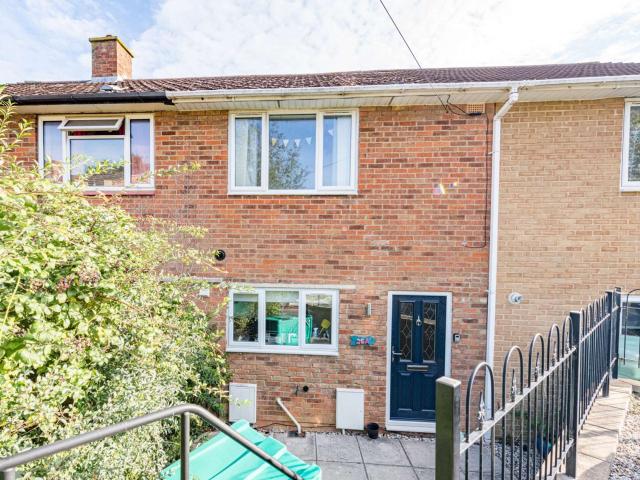 2 bedroom Terraced for rent in Meaden Hill, Headington, Oxford, OX3