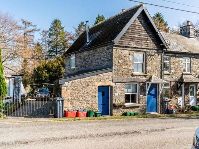 2 Bedroom Terraced House