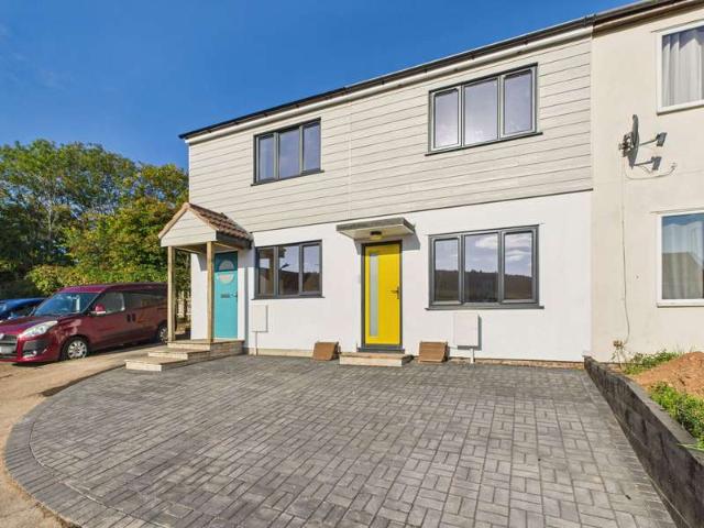 2 Bedroom Terraced House