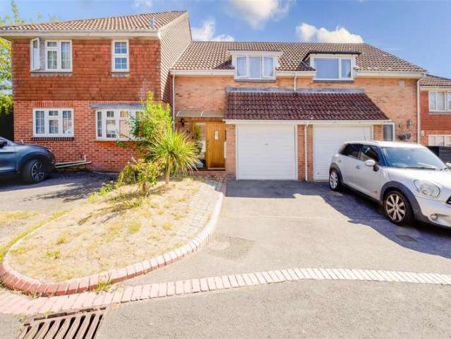 2 Bedroom Terraced House