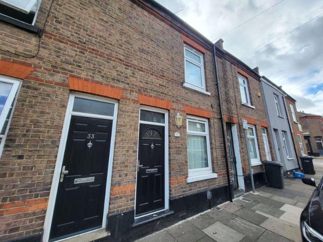 2 Bedroom Terraced House