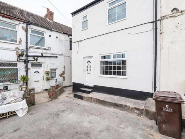 2 Bedroom Terraced House