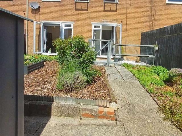 2 Bedroom Terraced House