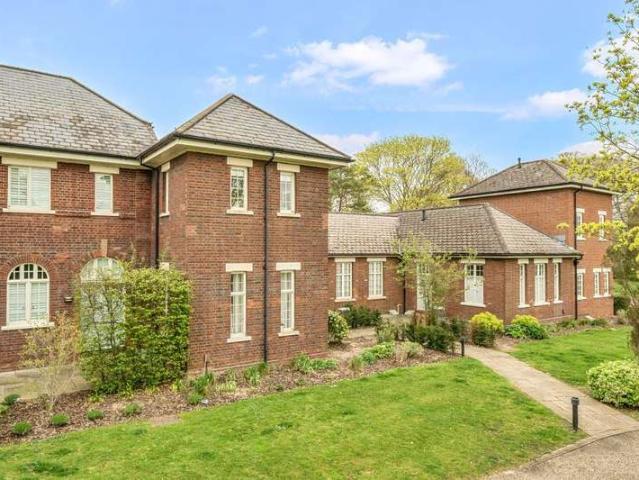 2 Bedroom Terraced House