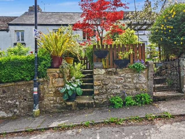 2 Bedroom Terraced House