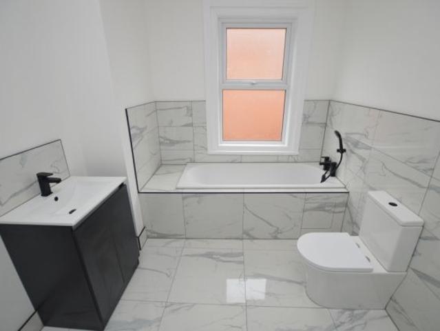 2 Bedroom Terraced House