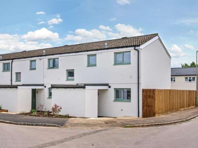 2 Bedroom Terraced House